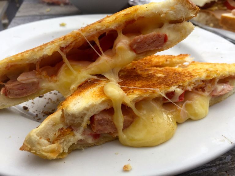 How to make the perfect jaffle – And Anyways…